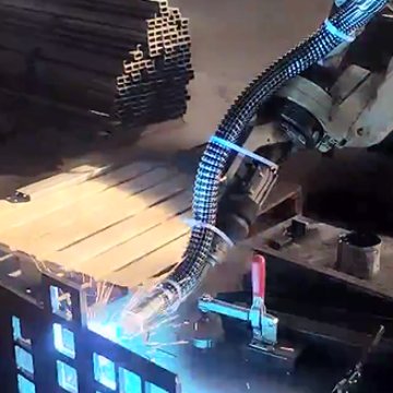 The Evolution and Benefits of On-Gun Fume Extraction Systems in Welding